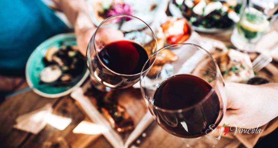 ¿Qué vino va de maravilla con la comida mexicana? - Soy Vinícola